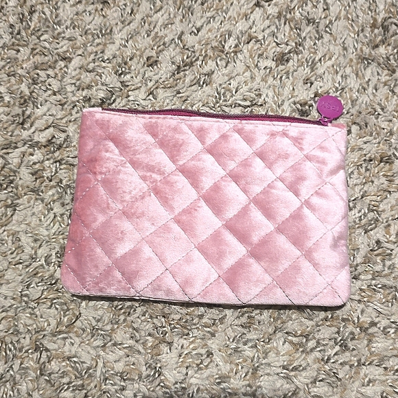 ipsy | Bags | Ipsy Blush Velvet Makeup Bag Bundle And Save | Poshmark